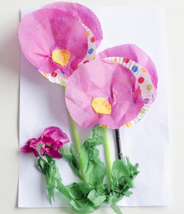 3 Spring Flower Craft Ideas - Kiwi Families