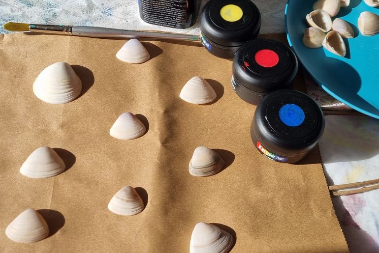 Handmade Shell Mobile - Kiwi Families