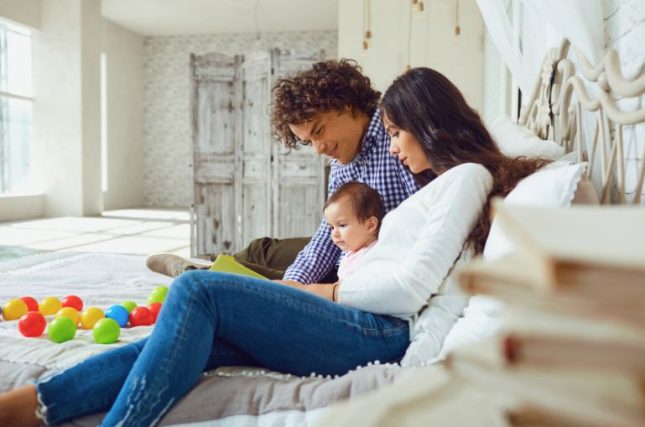 Bonding With Your Baby Critical to Brain Development - Kiwi Families