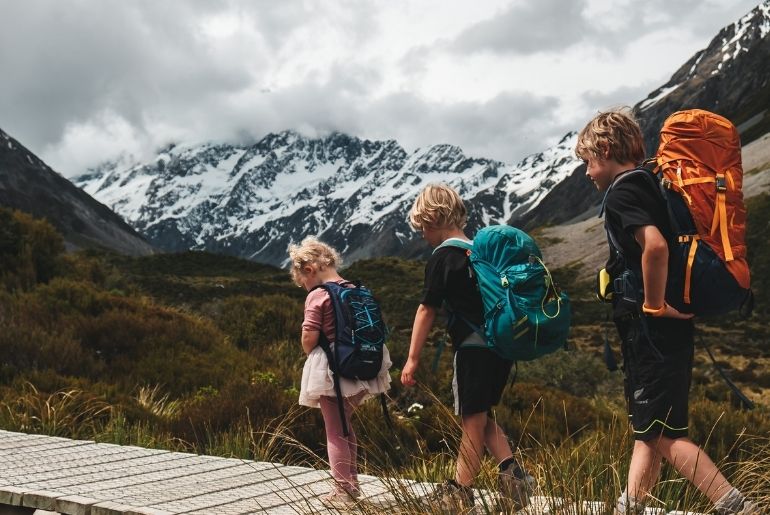 6 Best Kid-friendly Day Walks in New Zealand - Kiwi Families