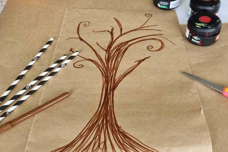 Autumn Tree Art Craft Project - Kiwi Families